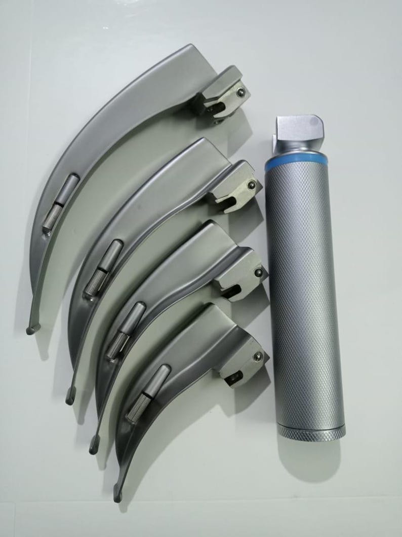 Conventional Laryngoscope LED Set With Handle and 4 Blades - Etsy