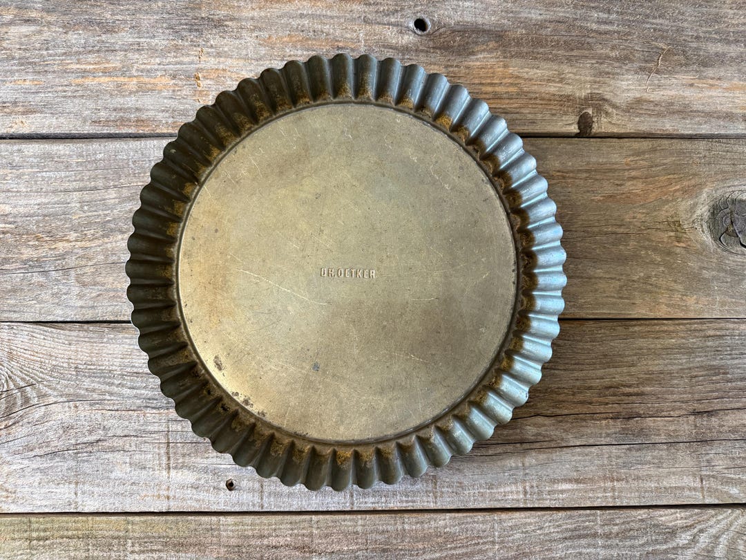 Vintage Dr. Oetker Pie Plate // 12 in Diameter // Made in Germany - Etsy