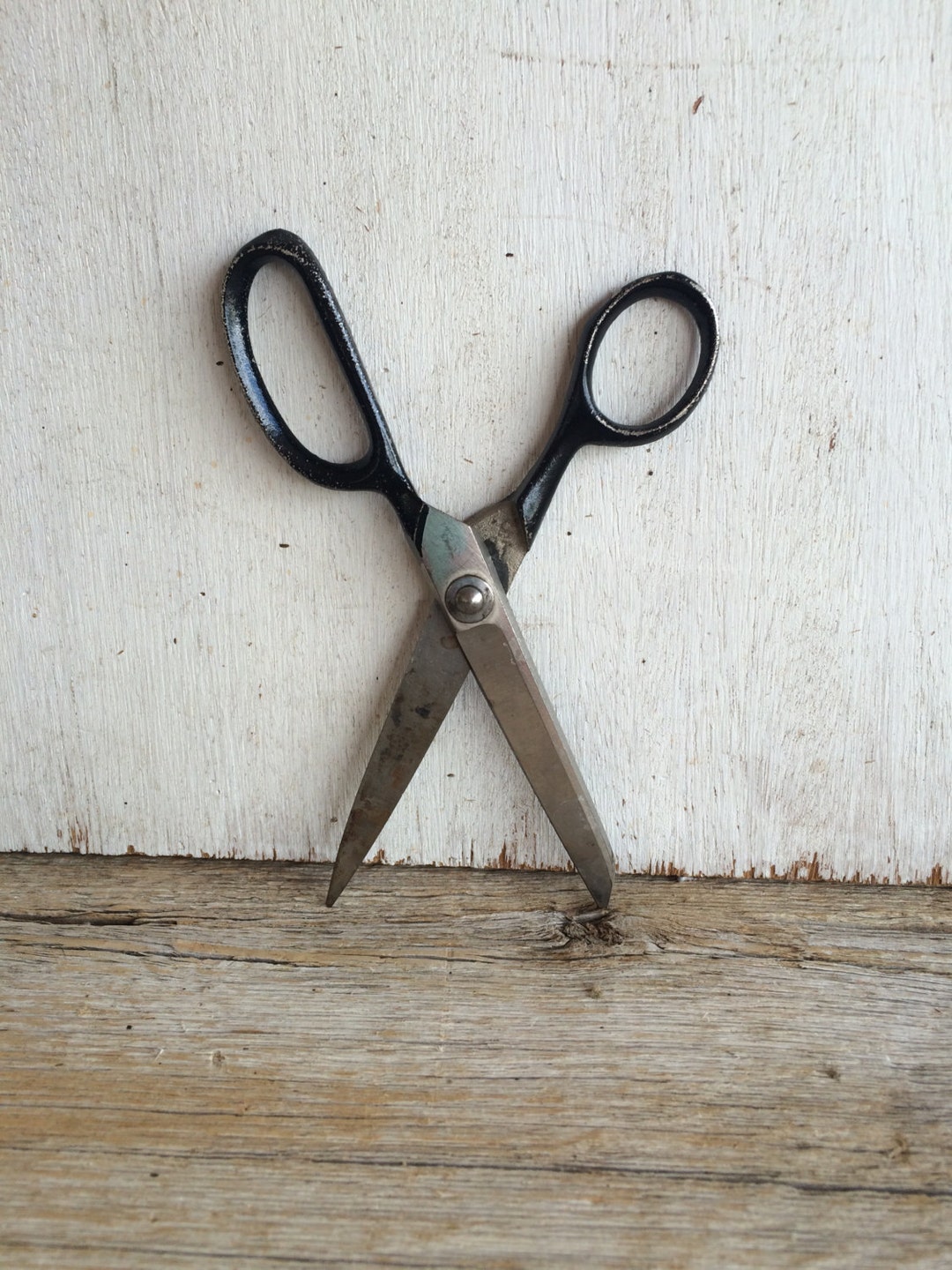 Vintage Heavy Duty Metal Scissors // Vintage Craft Supply // Made in ...