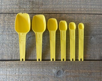 Vintage Tupperware Measuring Spoons Citrus Yellow Set of 7 - Etsy