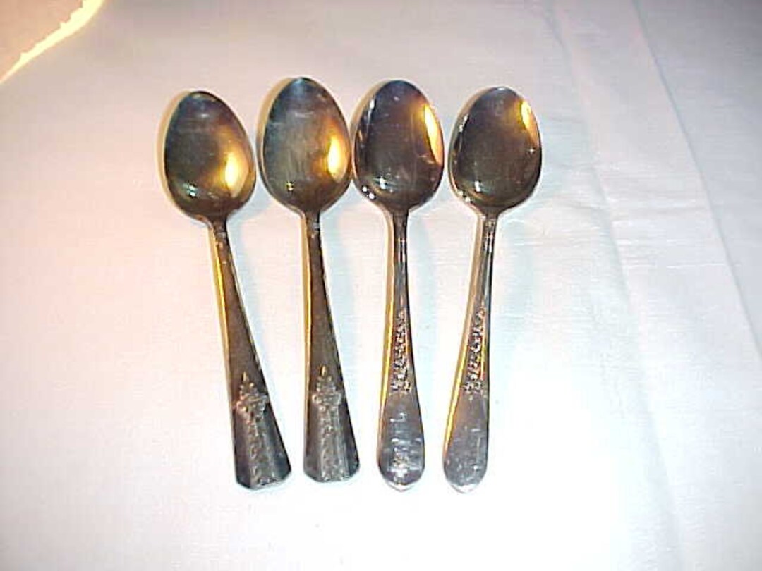 4 Teaspoons Silver Plate Flatware Wm Rogers Mfg Co and Vernon Silver ...