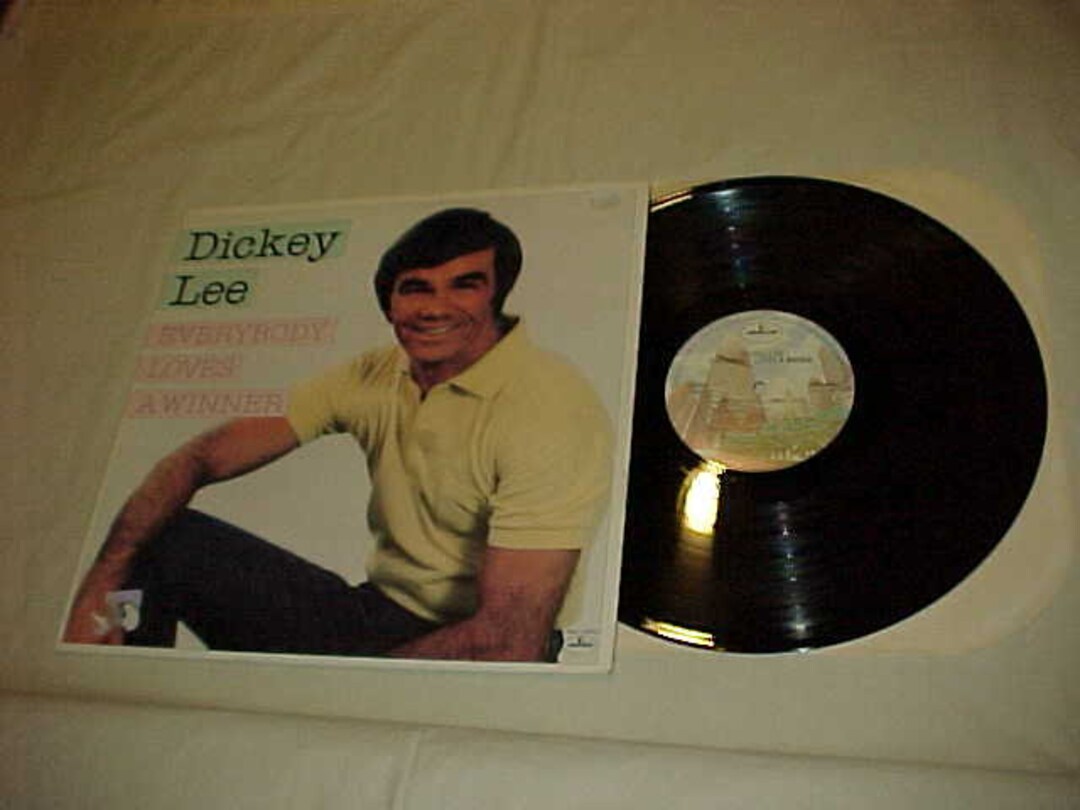 Dicky Lee - 33 Vinyl LP Album - Everybody Loves A Winner - Etsy