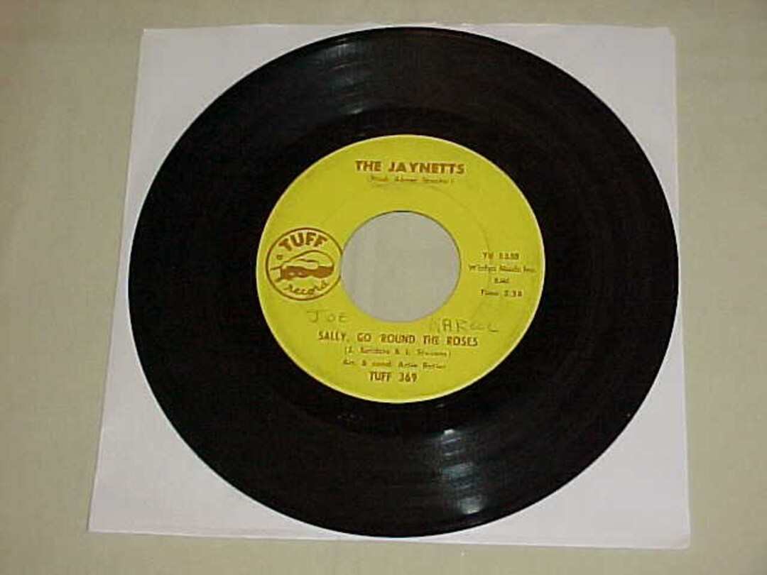 The Jaynetts - 45 Vinyl Record - Sally Go 'round the Roses ...
