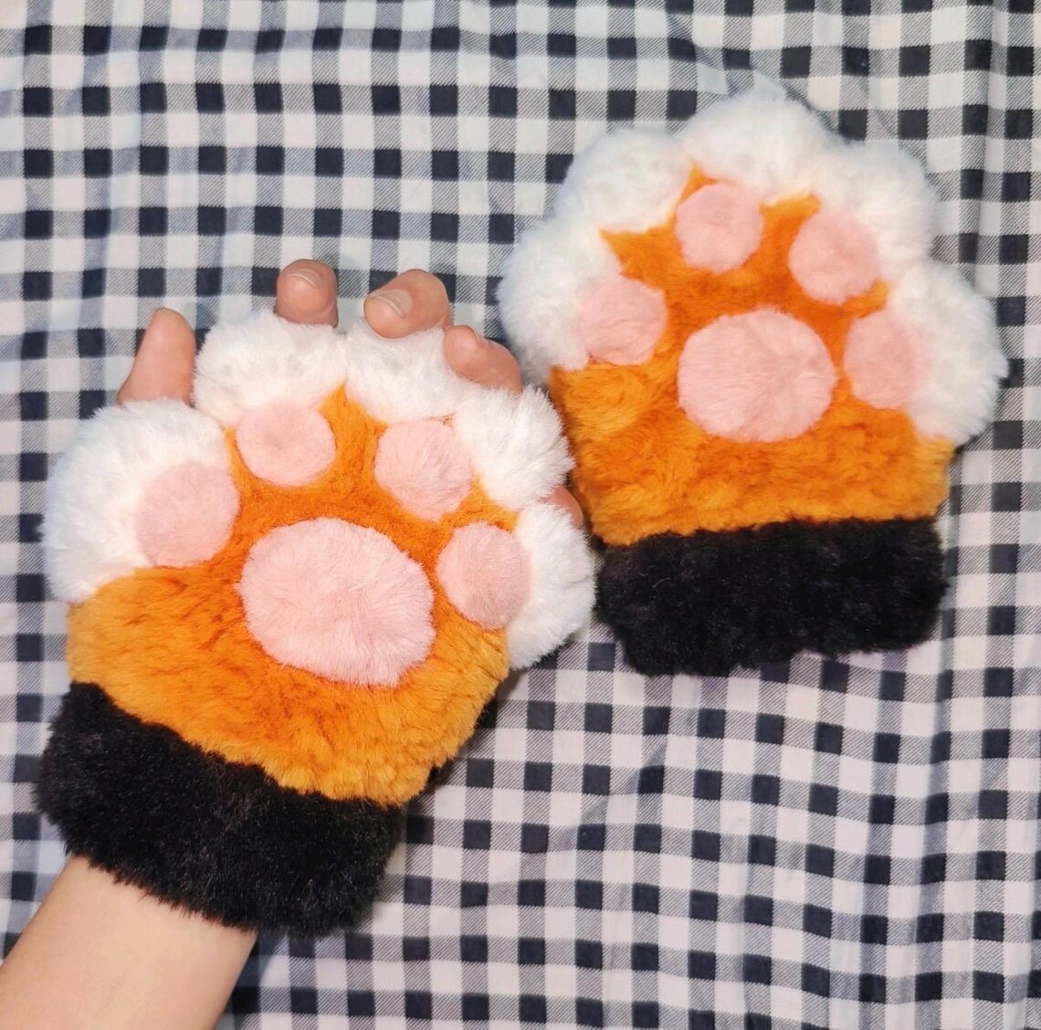 Fluffy Orange Fox Paw Mittens | Cute Cat Claw Gloves | Winter Plush ...