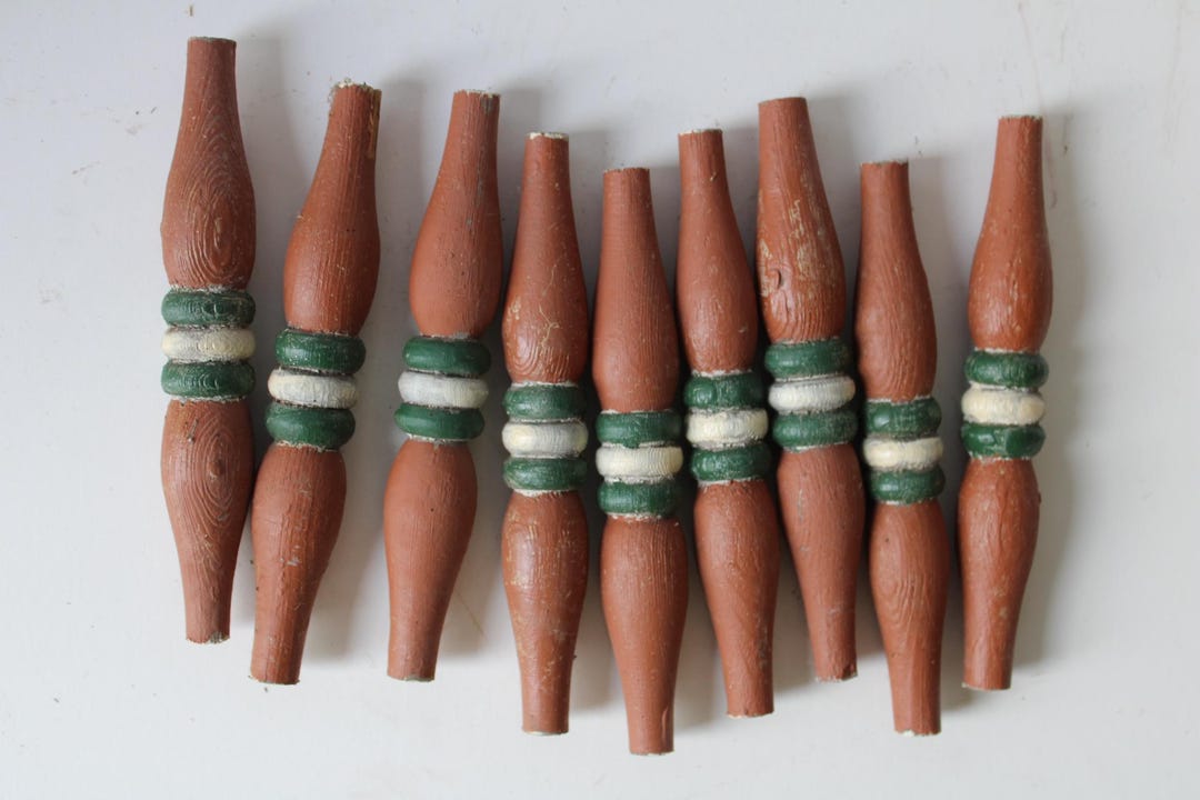 Nine Vintage Wood Spindles Balusters Short Architectural Salvage ...