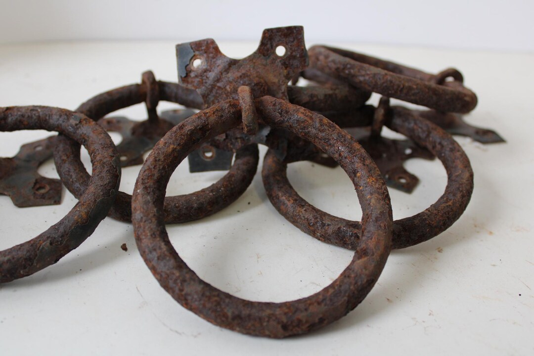One Large Vintage Handle Door Gate Cast Iron Ring Pull Applique Rusty ...