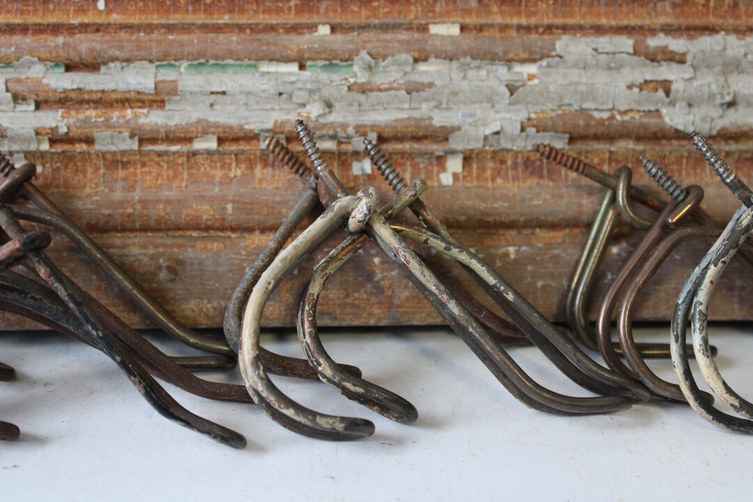 10 Lot Vintage Hooks Hanger Rustic Salvage Screw in Wire Hangers ...
