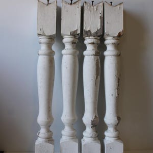 Four Vintage Wood Posts Chippy White Spindles Balusters Architectural ...