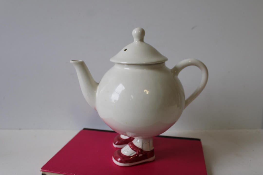 Vintage Teapot W/ Legs Feet White Carlton Ware Whimsical Kitchen ...