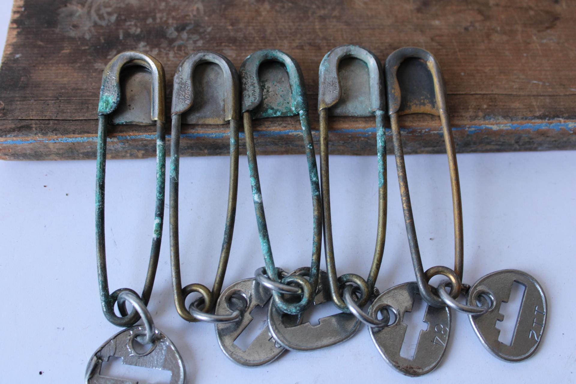 Five Vintage Large Pins Key Tags Numbered Fob Laundry Tool Blanket ...