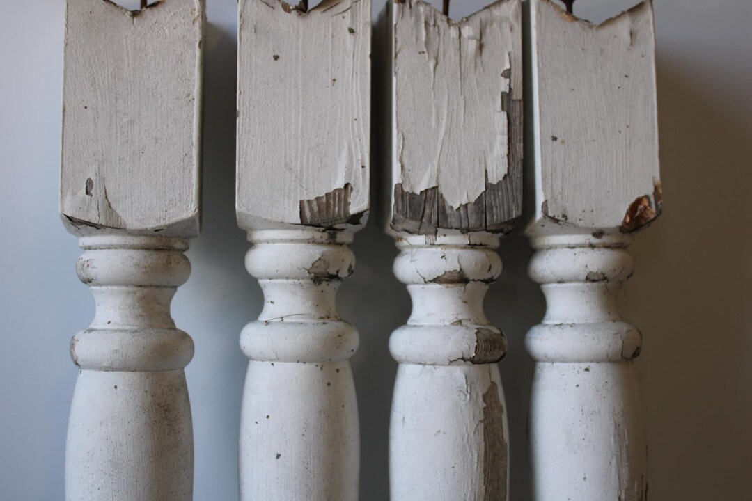 Four Vintage Wood Posts Chippy White Spindles Balusters Architectural ...