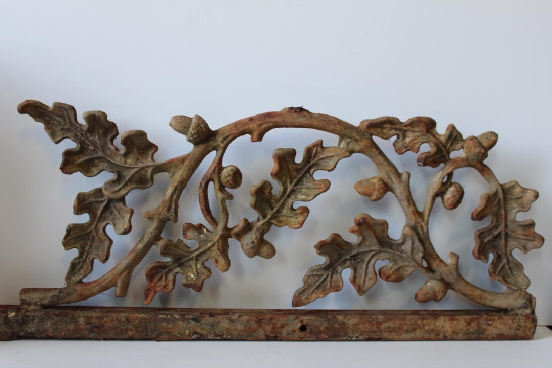 Vintage Cast Iron Acorn and Leaves Garden Panel Fragment Piece Chippy ...