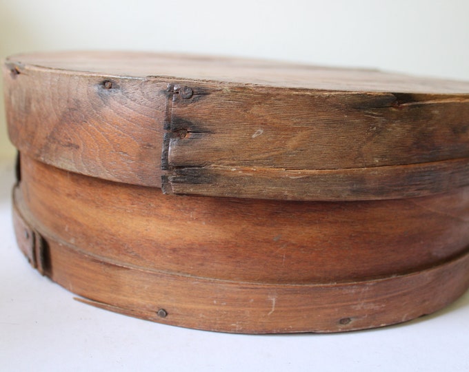 Large Vintage Wood Round Box W/ Lid Rustic Primitive Supply Storage - Etsy