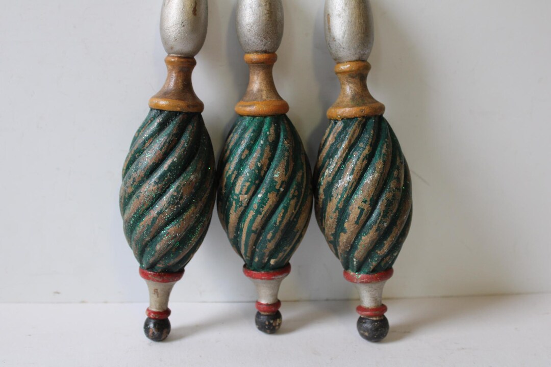 Three Vintage Wood Finials Spiral Decorative Wood Topper Garden Home ...