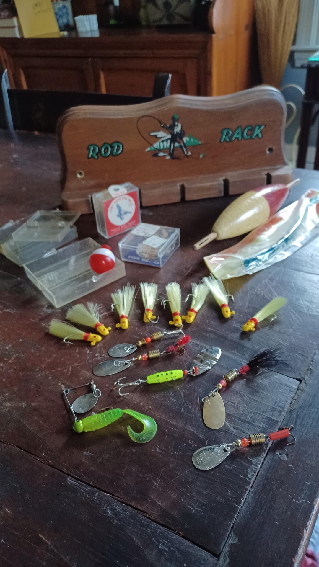Vintage 50s Large Fishing Lure Collection - Wooden 5 Rod Fisherman Wall ...