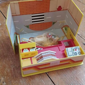 Vintage 80s Micro Machine Action Service Station & 2 Vehicles - Folding ...
