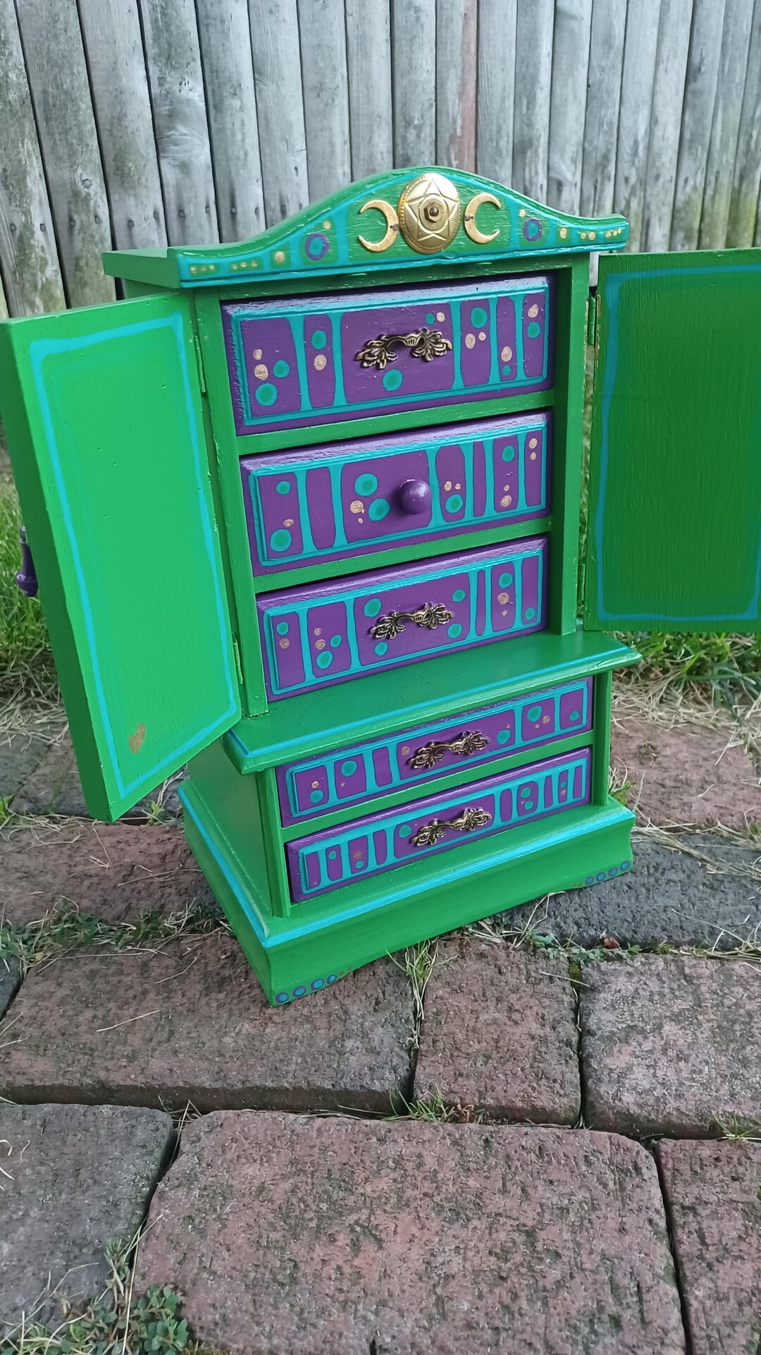 Vintage 60s Refinished Wooden Gypsy Jewelry Cabinet Green & Gold ...