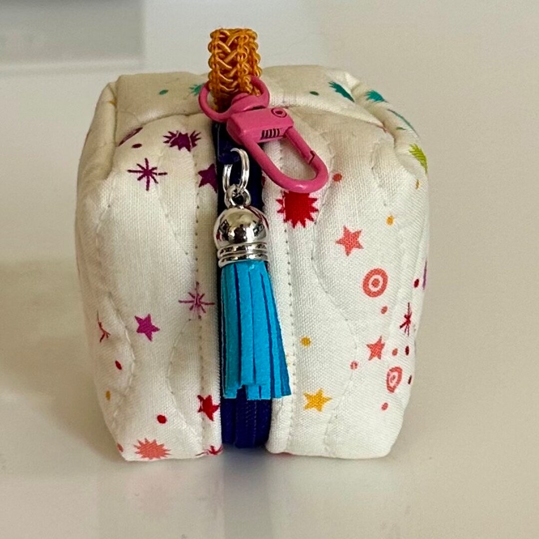 Bird Tiny Box Pouch / Mini Box Pouch / Quilted Pouch Keychain / Tiny ...