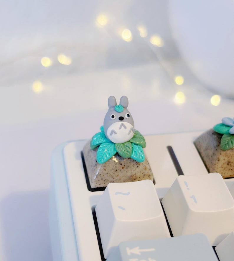 Totoro Artisan Keycap With Leaf | Handmade Polymer Clay, Ghibli ...