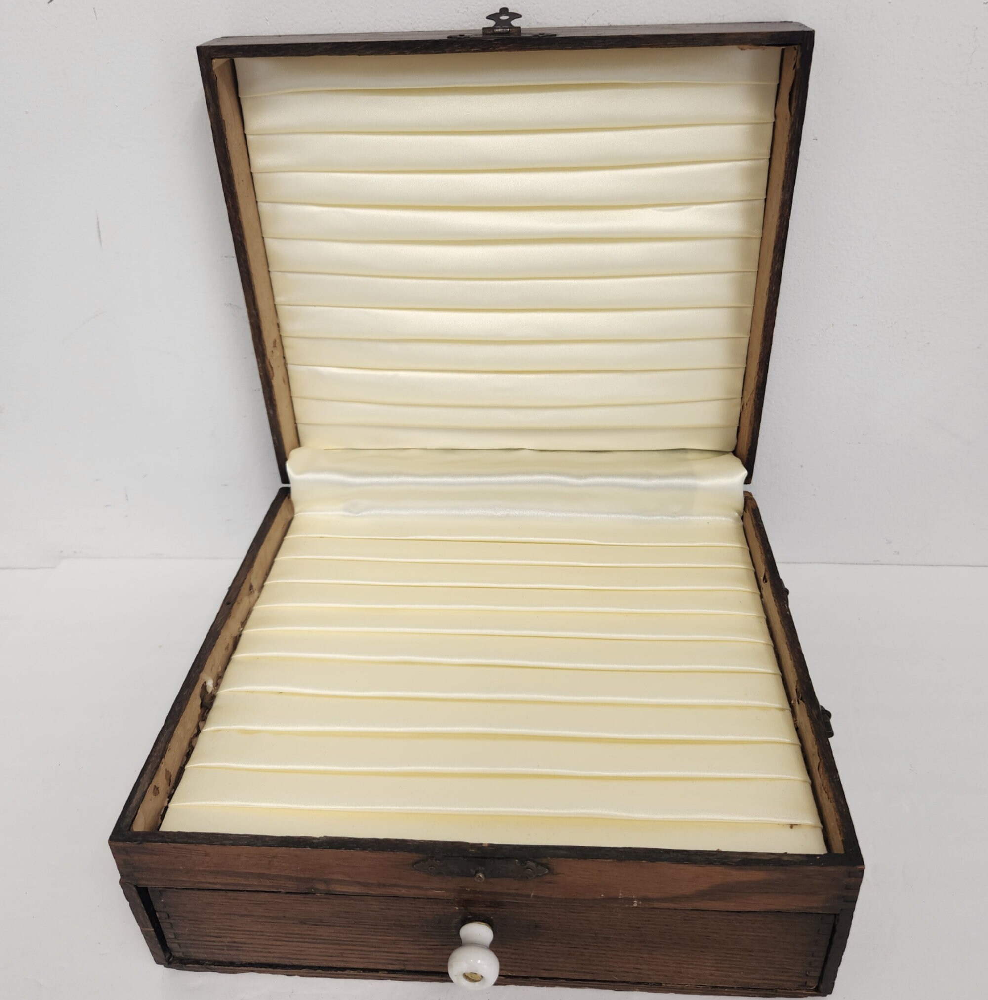 Vintage Early 1900's Wooden Storage Box Lined in Satin With Drawer ...