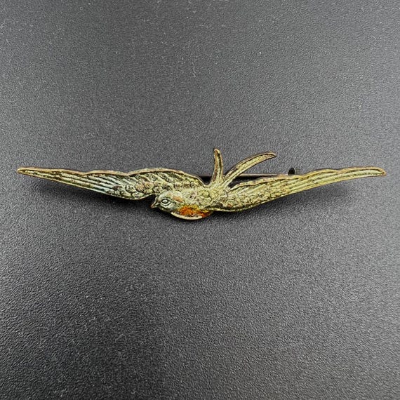 Victorian Guilloche Barn Swallow Bird Pin or Broach - Gem