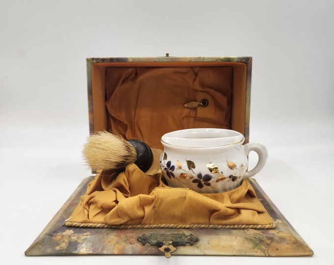 Vintage Turn of the Century Men's or Ladies Celluloid Shaving Set - AS ...