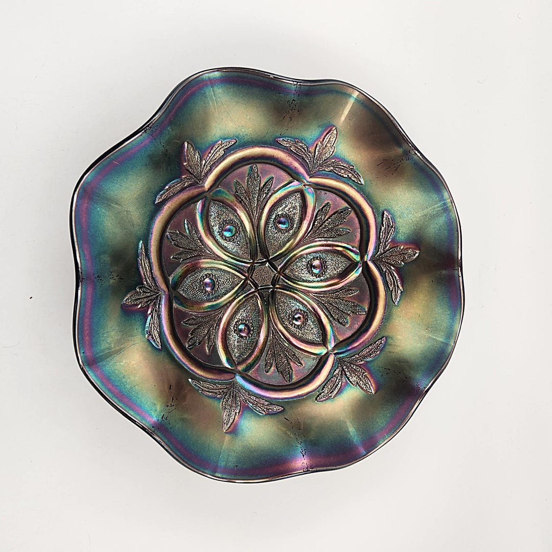 Vintage Dugan Carnival Glass Amethyst Victorian Pattern 11 Inch Ruffled ...