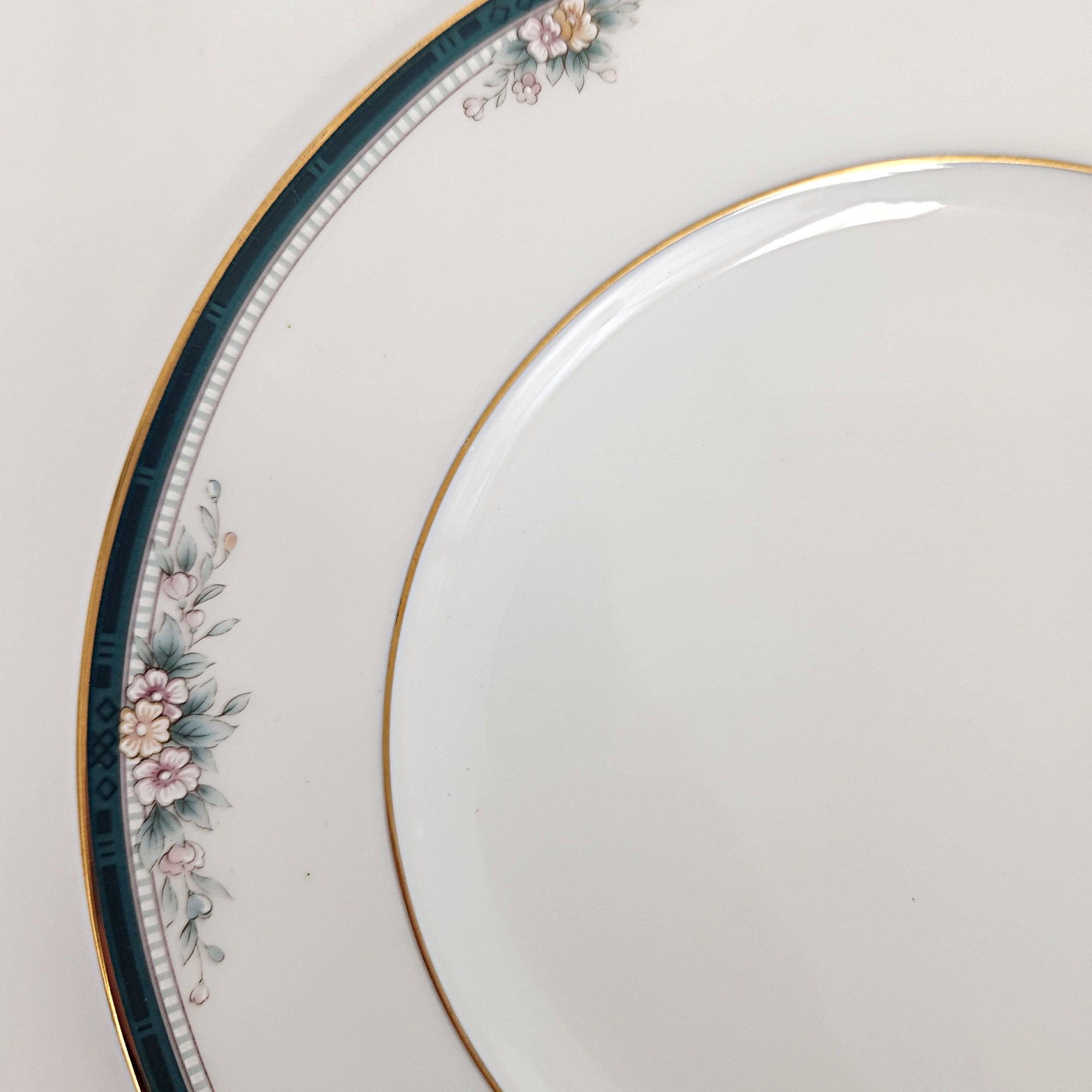 Vintage 1970's 80's Noritake Landon 4111 8 1/4 Inch Dessert Plates Set ...