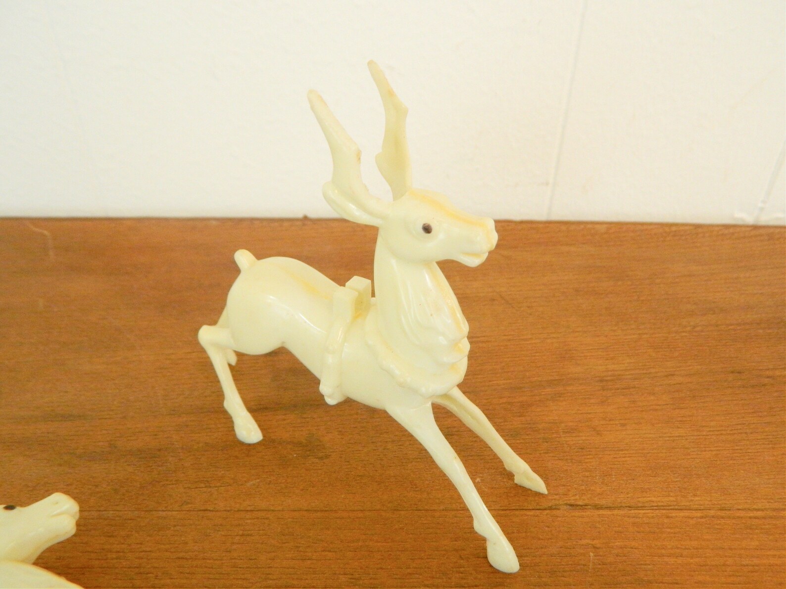 Vintage 1940's - 50's Ser of 5 Plastic Reindeer Christmas Decoration - Etsy