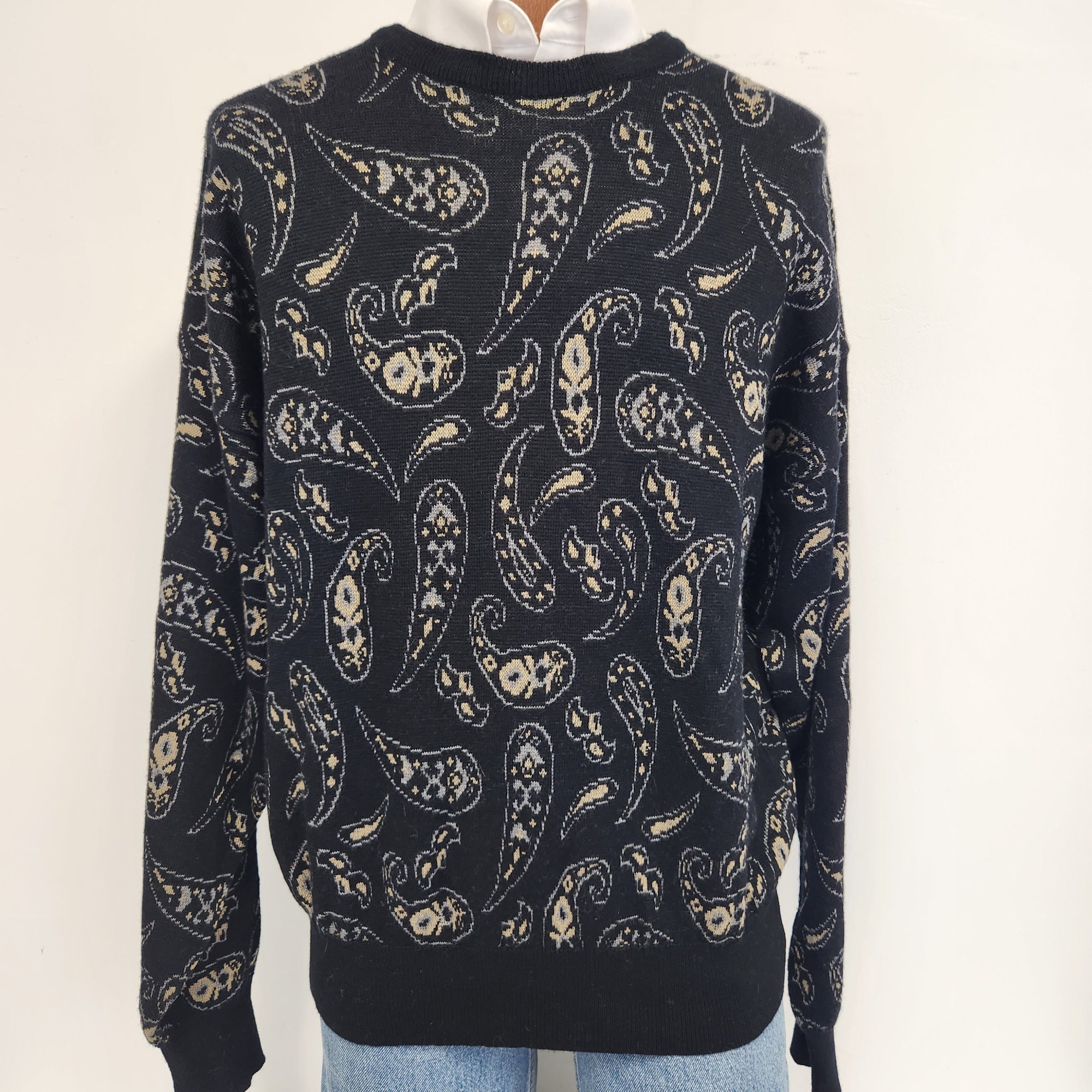 Vintage 1980's Men's Countess Mara Black and Tan Paisley X-large ...