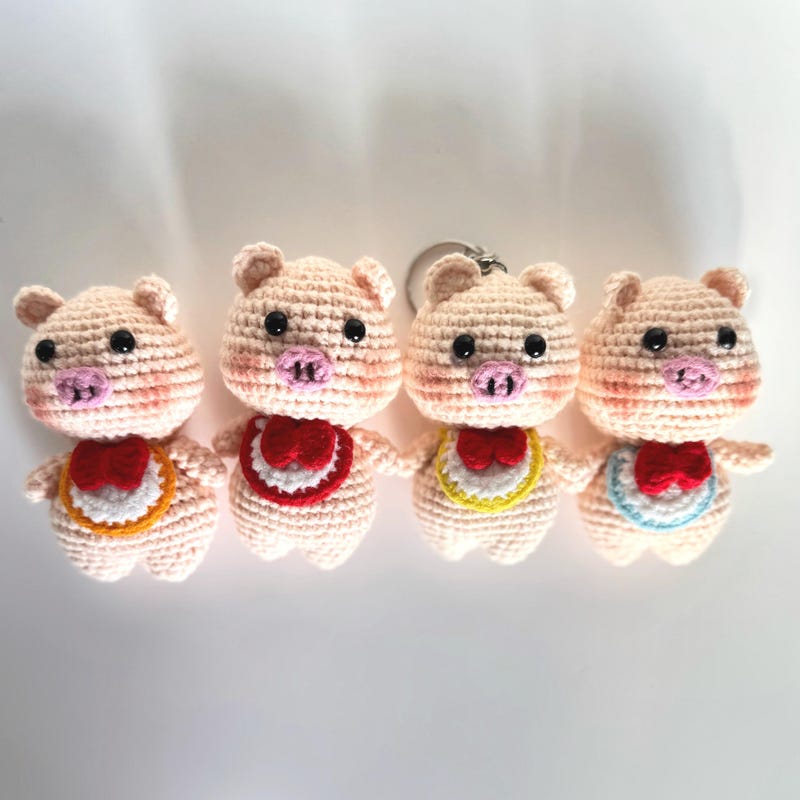 Cute Keyrings Pig - Etsy