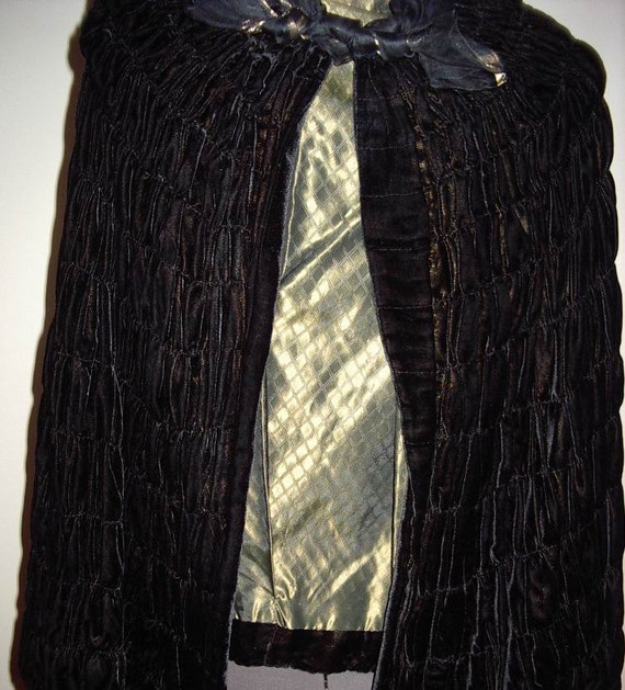 Vintage Short Cape Iridescent Gold Black Shirred Silk… - Gem