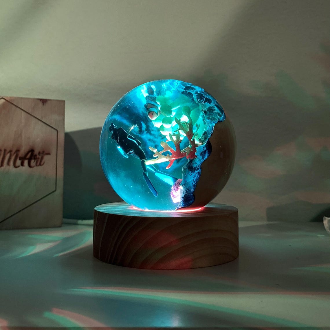 Ocean Sphere Resin Lamp - LED Globe Night Light With Shark & Clownfish ...