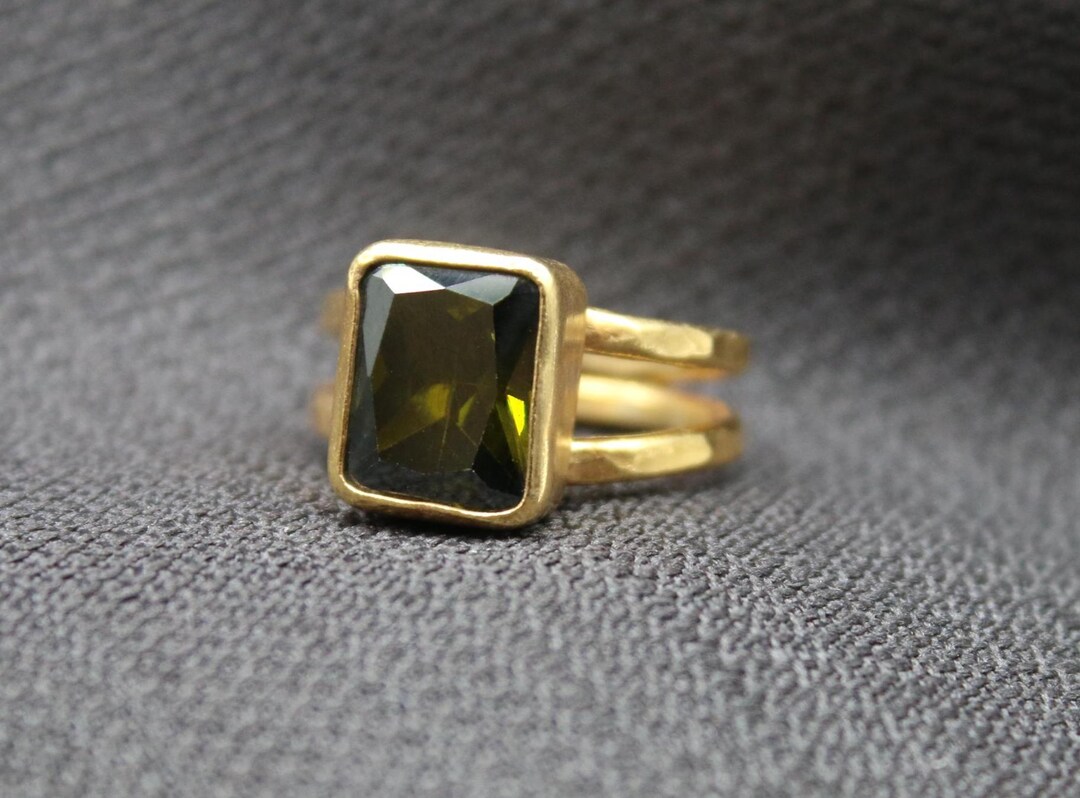 Peridot Ring in 925 Sterling Silver, Handmade Green Gemstone Ring ...