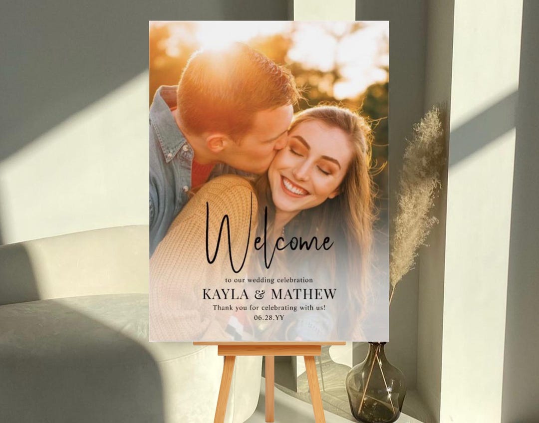 Custom Wedding Welcome Sign With Photo – Personalized Foam Board ...