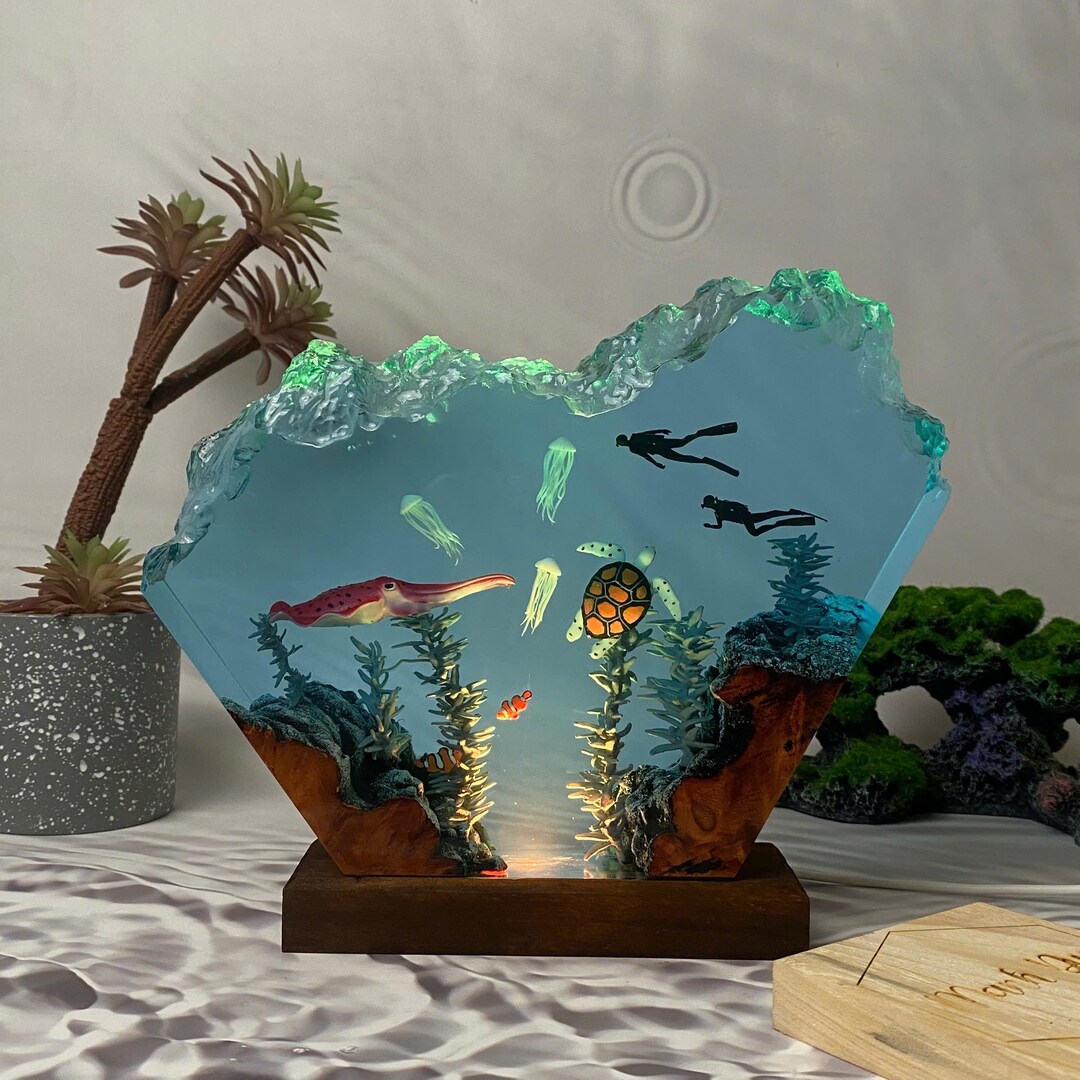 Octopus Resin Ocean Lamp | Sea Life LED Night Light | Diver Coral Reef ...