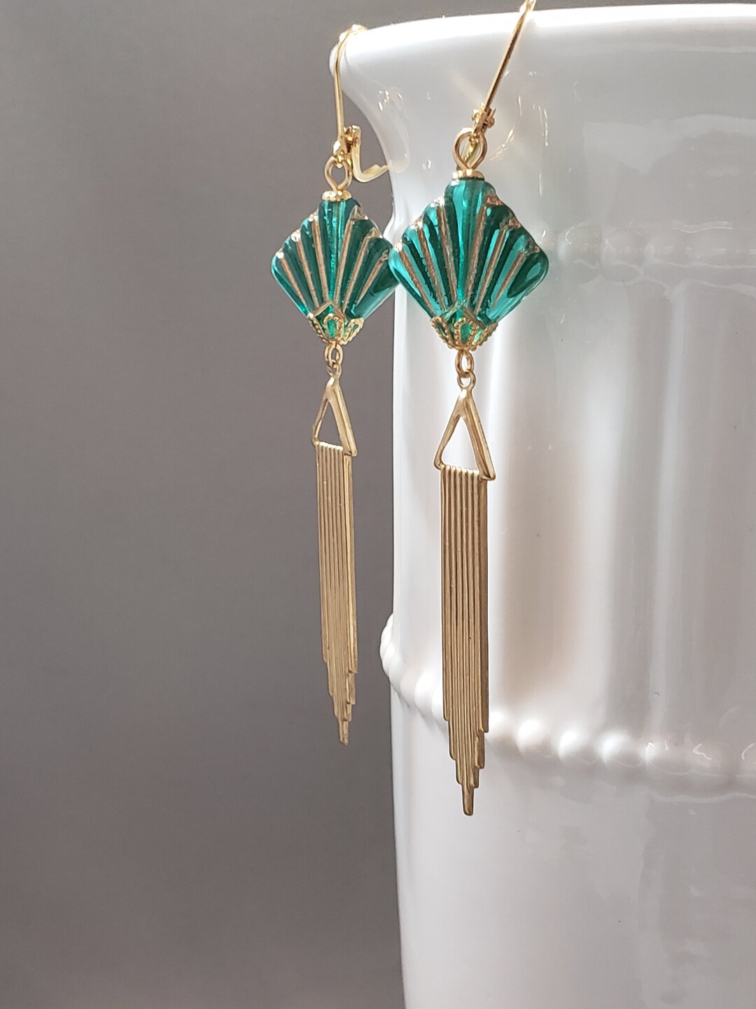 Green Fan Art Deco Earrings 1920s Art Deco Jewelry Flapper Earrings ...