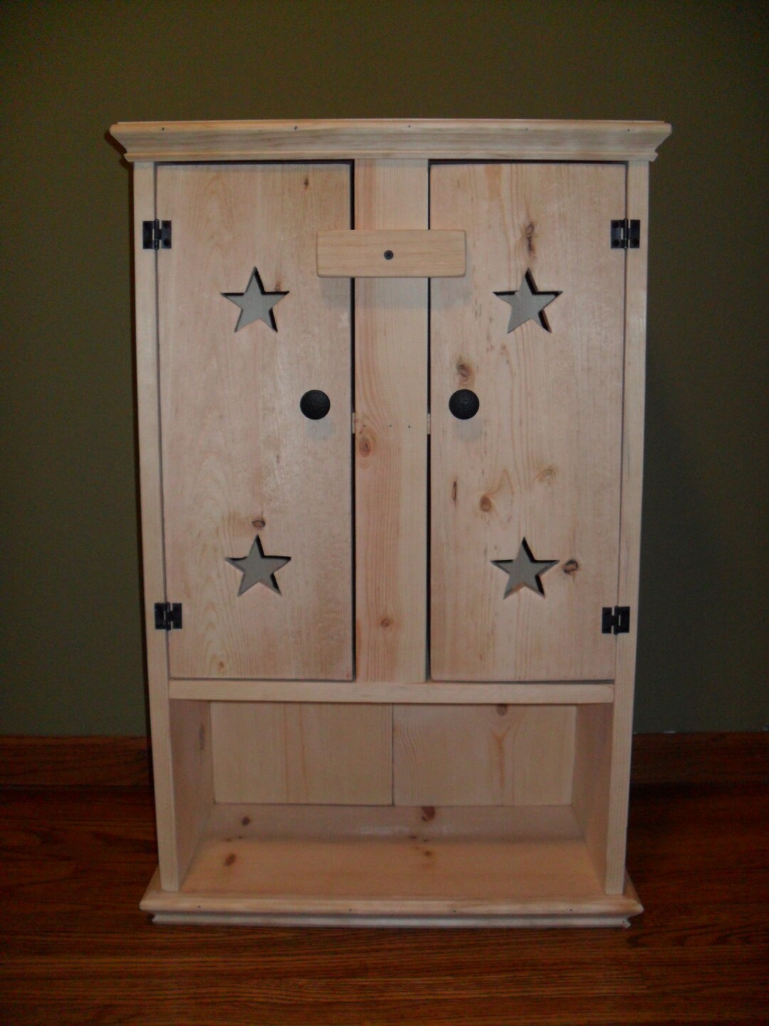 Pinewood Star Cabinet - Etsy