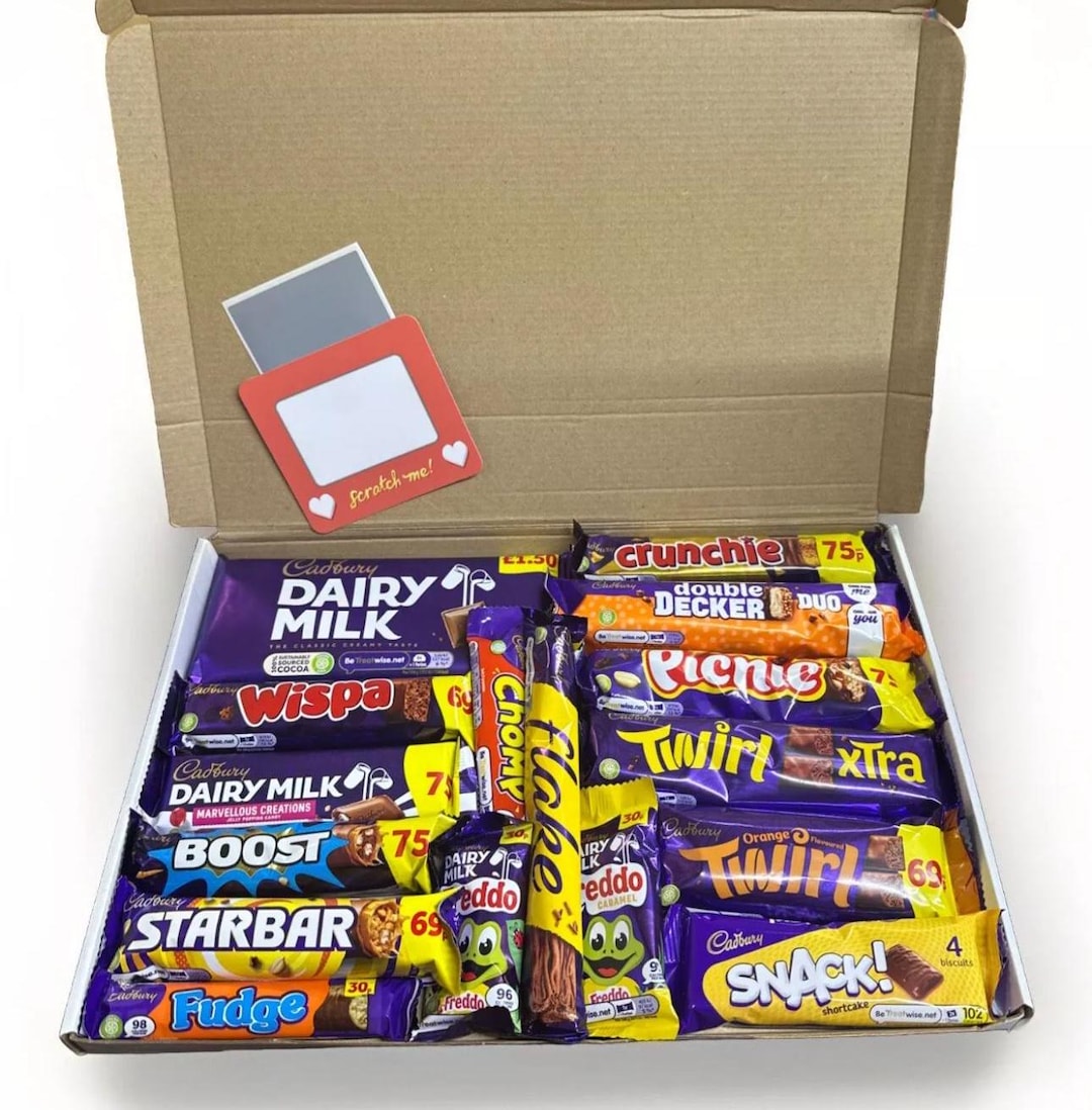 Customizable Chocolate Box | Chocolate Hamper | Cadbury Gift Hamper ...