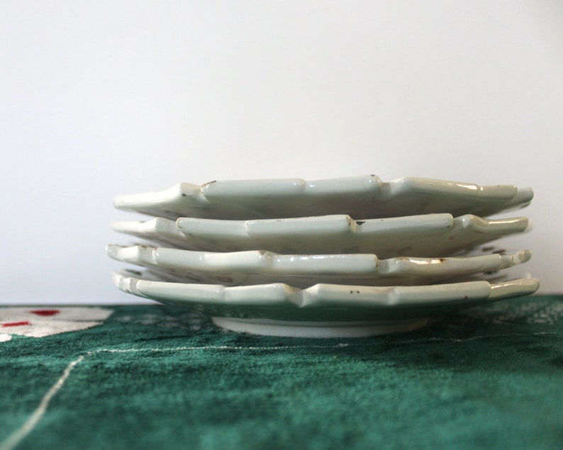 Retro GAME NIGHT 1950s set of 4 plates red green playing | Etsy