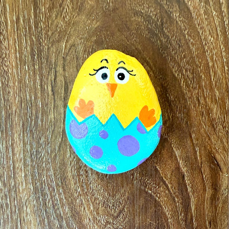 Easter Chick Egg Rocks, Hand Painted Decorative Stone - Etsy
