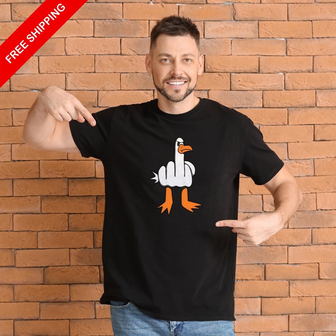 Men's Funny T-shirt Rude Seagull Design, Don't Give Duck Middle Finger ...