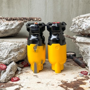 Fusion Cores Containers Fallout Inspired, Artifact, Props From Fallout ...