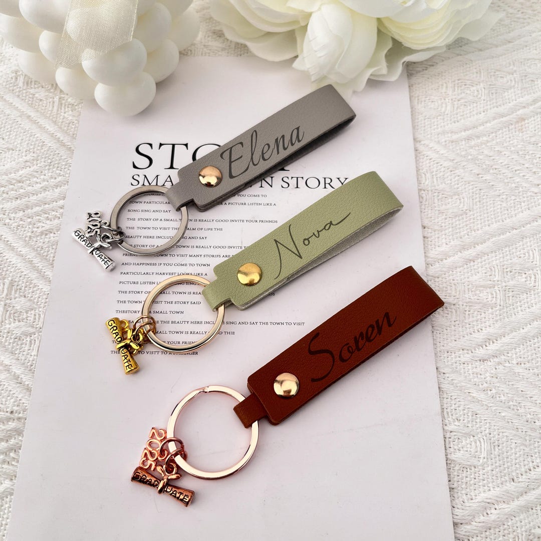 Personalized Name Leather Graduation Keychain,2025 Class Keychain ...