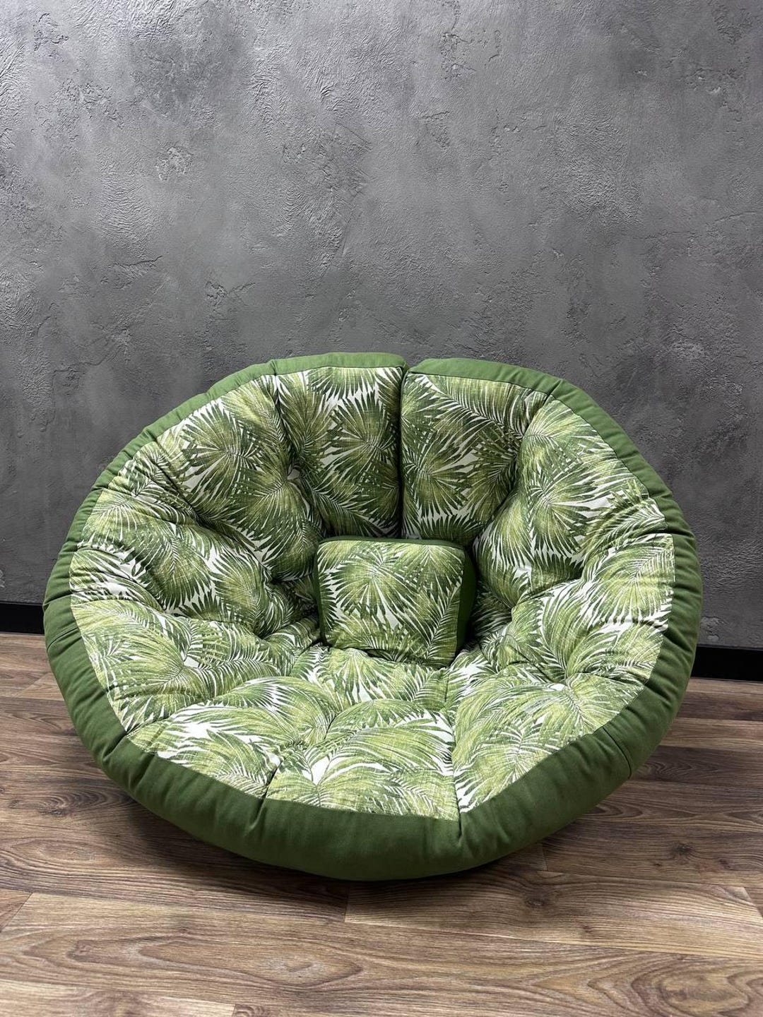 Modern Lounge Chair, Cozy Home Seating, Stylish Living Room Furniture ...