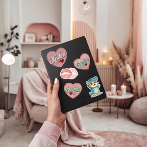 Romantasy Book Boyfriend Heart Sticker | Spicy Booktok Gift | Vinyl ...