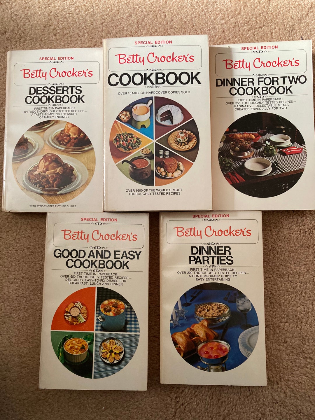1975 Cooking With Betty Crocker 5 Volume Set in Slipcase - Etsy
