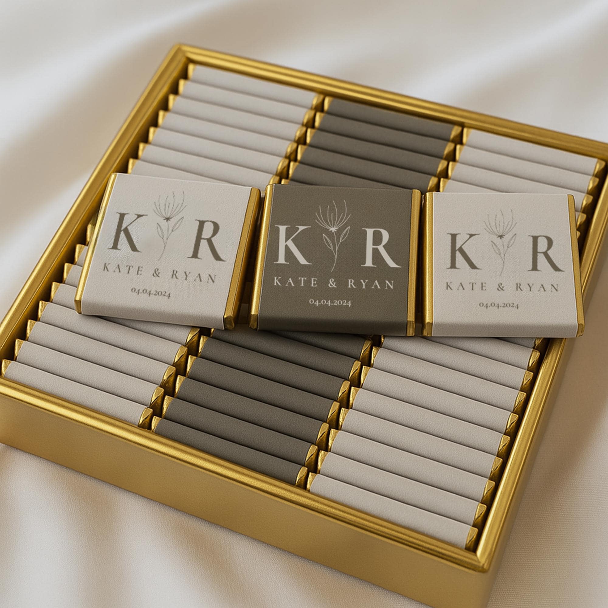50 Pcs Luxury Wedding Chocolate Favors, Customized Engagement ...
