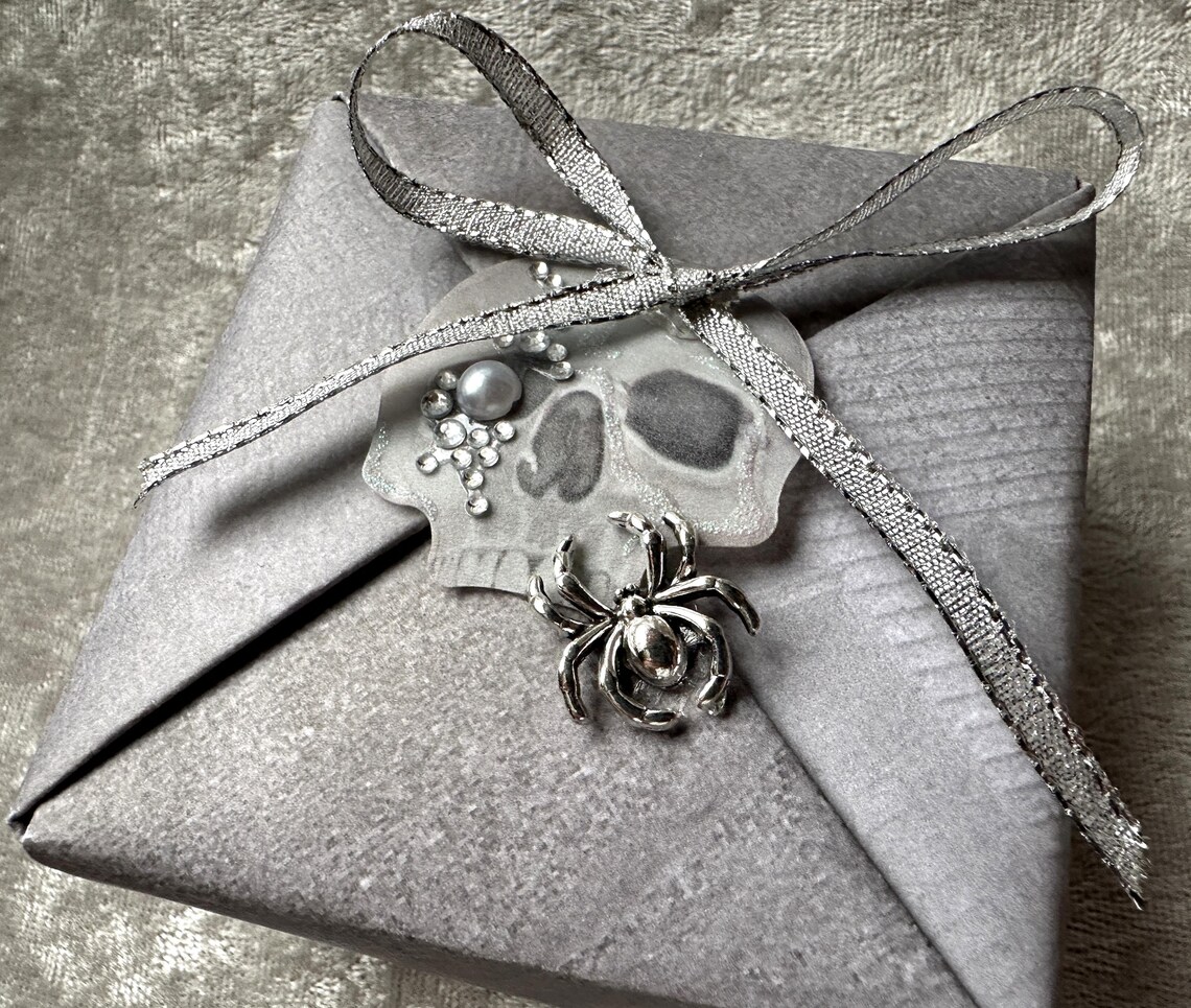 Glitter Skull Origami Gift Box: Witchy Paper Gift Wrap - Etsy