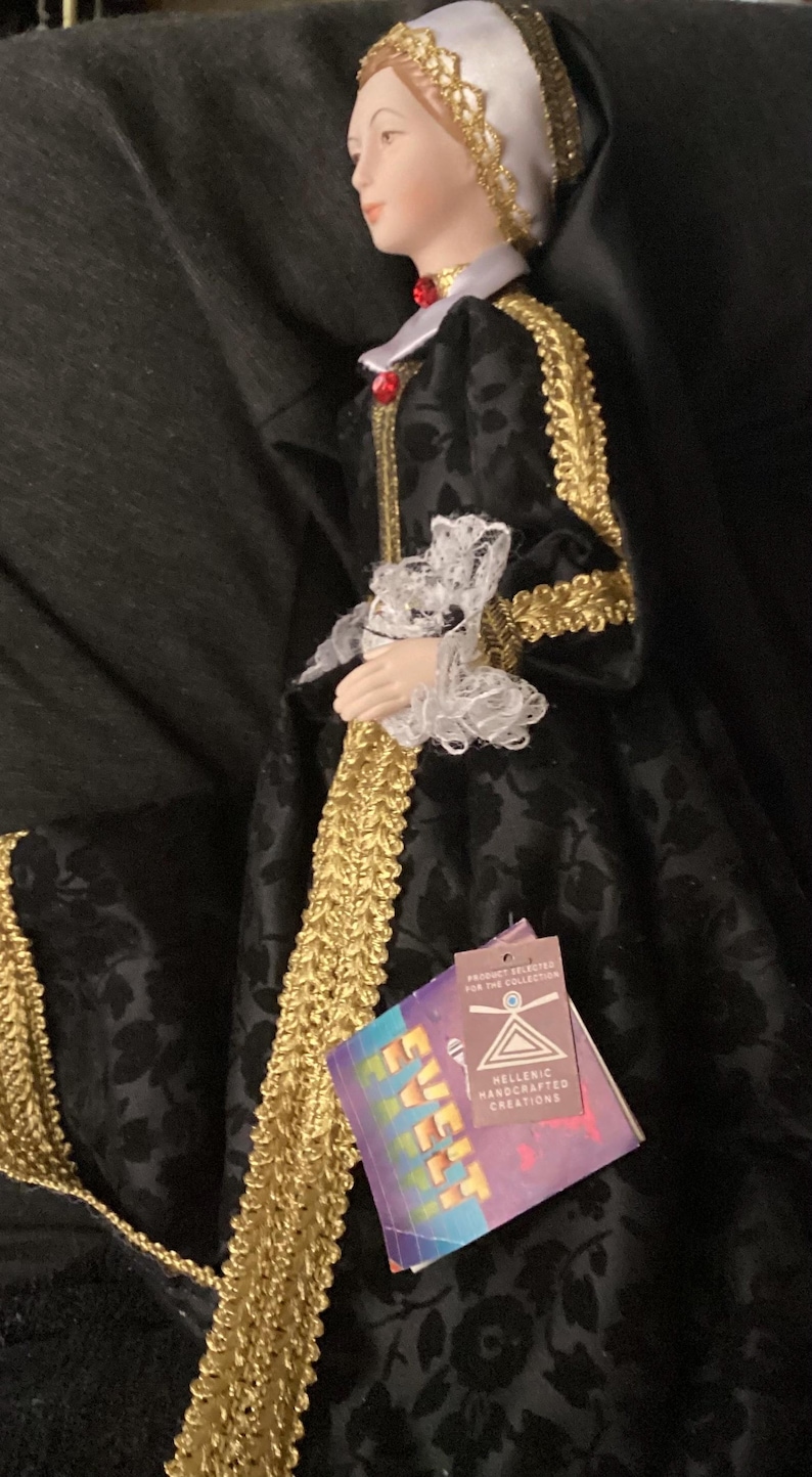 Evalt Greek Museum Doll Catherine Howard - Etsy